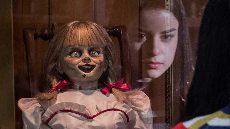 10 Boneka Mengerikan Di Film, Baik Berhantu Atau Bukan